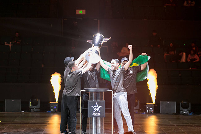 火线报道：海外队伍能否在CFSSC 2023向中国队伍、向冠军发起挑战？ -穿越火线-CF-官方网站-腾讯游戏-三亿鼠标的枪战梦想