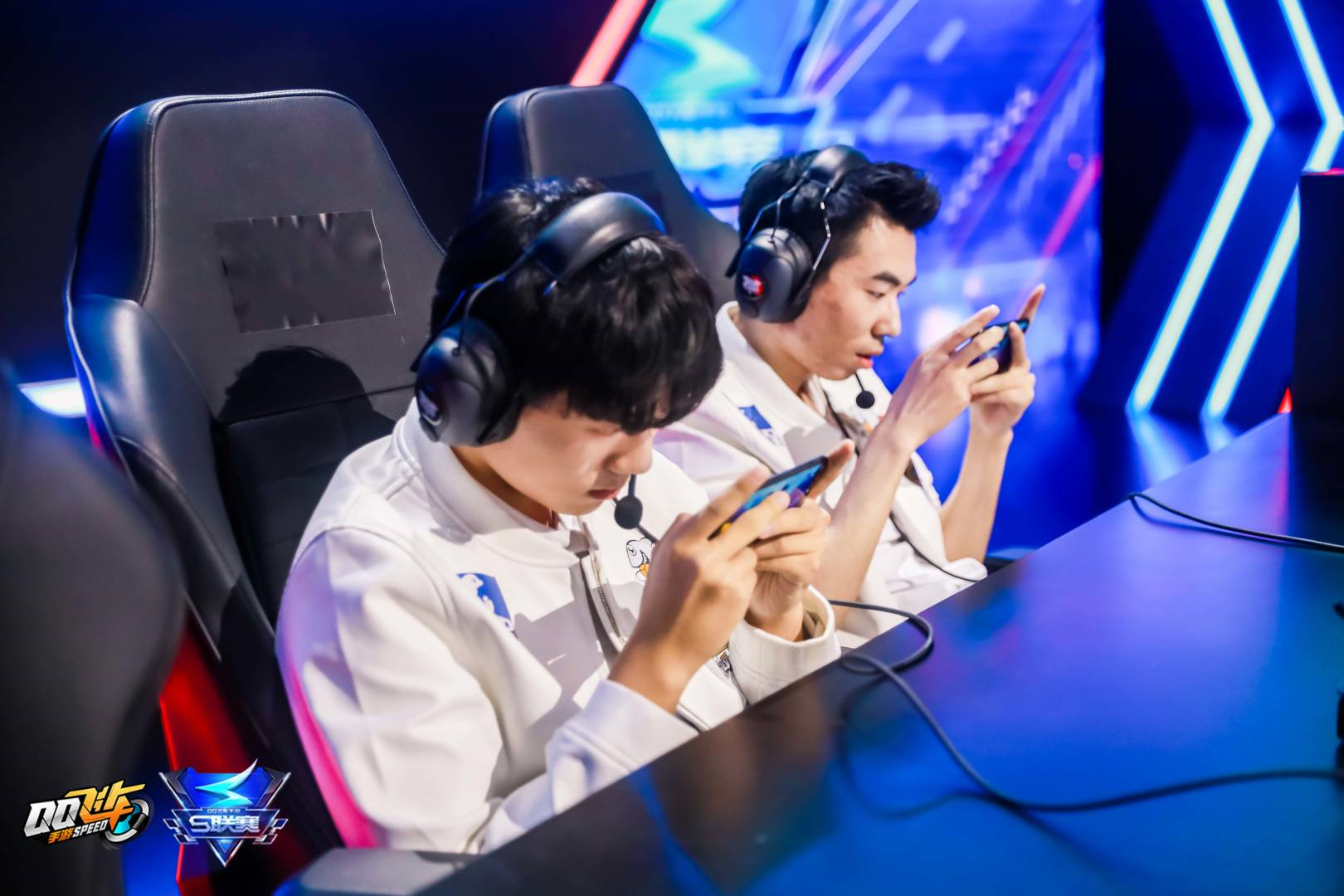 赛事中心 -【常规赛快讯】QG2：1战胜RSG QG气势如虹- QQ飞车手游 - 腾讯游戏