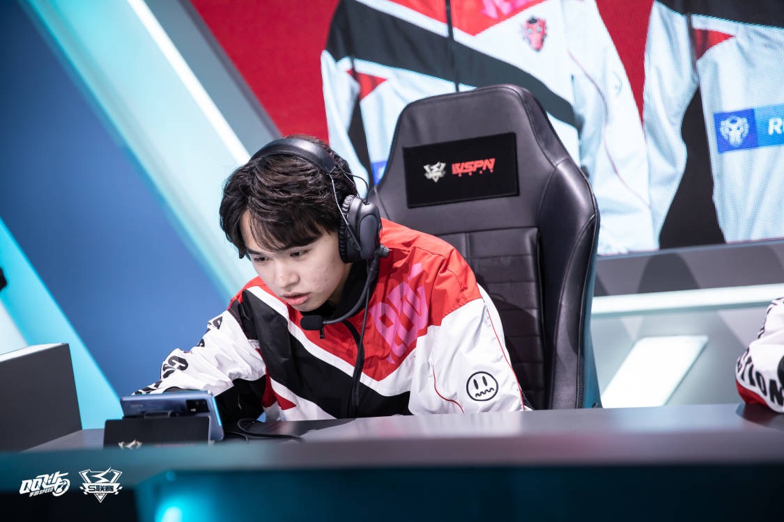 赛事中心 -【常规赛快讯】RWK 2:0战胜RDG 不惧鏖战逆风翻盘！- QQ飞车手游 - 腾讯游戏