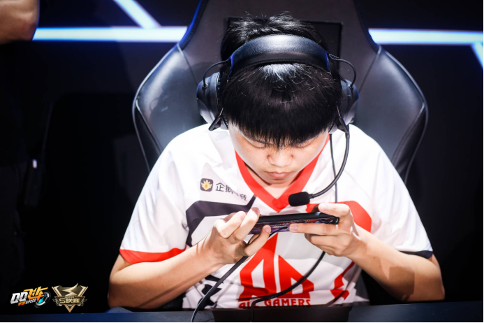 赛事中心 -【常规赛快讯】RSG 3:1战胜AG 化险为夷- QQ飞车手游 - 腾讯游戏