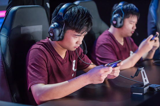 赛事中心 -【快讯】QG2:0轻取GK 赛场统治力展露无遗- QQ飞车手游 - 腾讯游戏