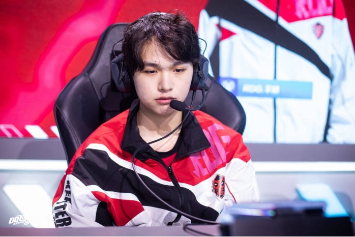 赛事中心 -【常规赛快讯】JCR2:1战胜RDG JCR.千寻鏖战取胜- QQ飞车手游 - 腾讯游戏