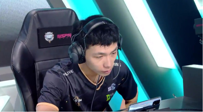 赛事中心 -【亚洲杯快讯】RNGM.YunHai小组胜出 王者风范力压群雄- QQ飞车手游 - 腾讯游戏