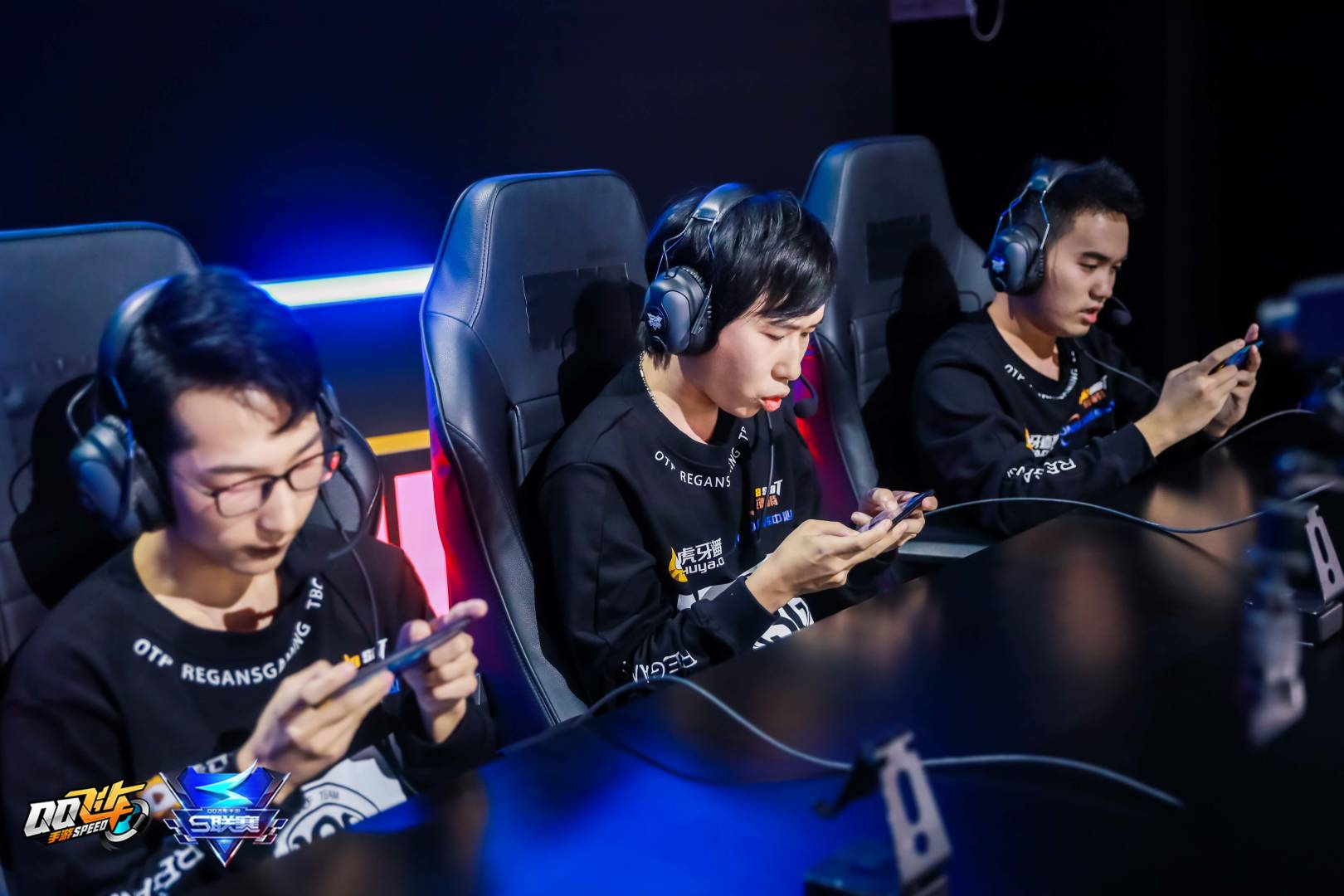 赛事中心 -【常规赛快讯】QG2：1战胜RSG QG气势如虹- QQ飞车手游 - 腾讯游戏