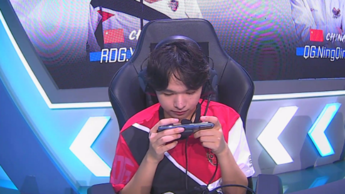 赛事中心 -【亚洲杯快讯】QG.NingQing夺得小组第一 发挥出色豪取92分- QQ飞车手游 - 腾讯游戏