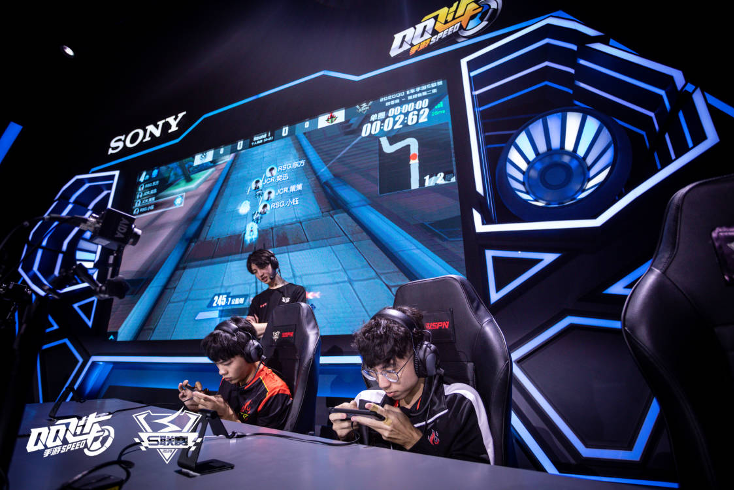 赛事中心 -【常规赛快讯】RSG2:0轻取JCR RSG.小钰连破纪录- QQ飞车手游 - 腾讯游戏