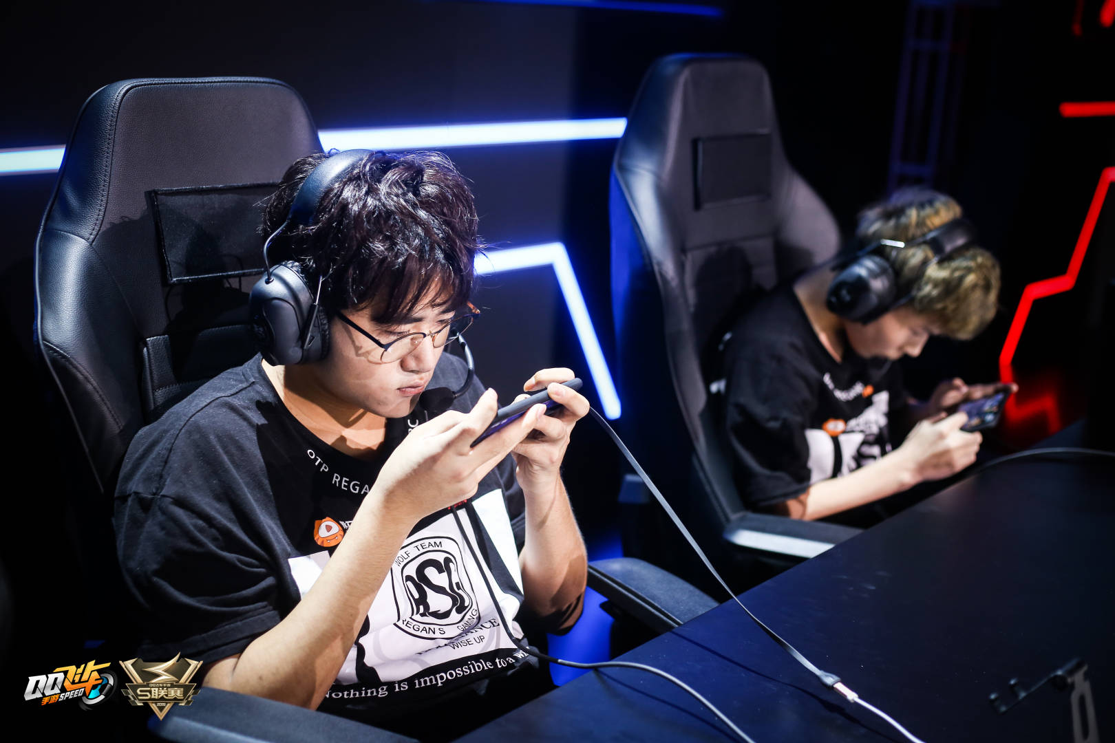 赛事中心 -【常规赛快讯】RSG2:0战胜W.EDGM 稳住积分榜排名- QQ飞车手游 - 腾讯游戏