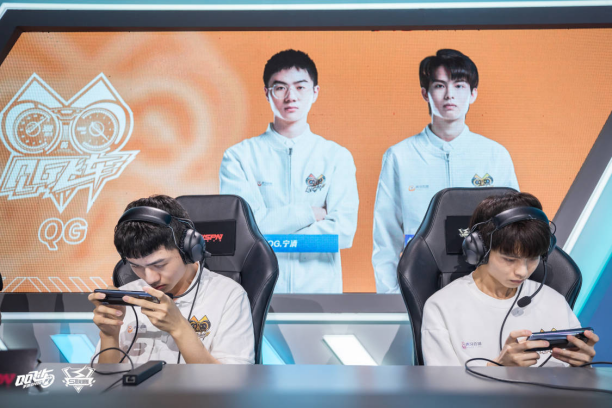 赛事中心 -【常规赛快讯】QG2:0战胜WLG.EDGM QG.宁清再破两张纪录- QQ飞车手游 - 腾讯游戏
