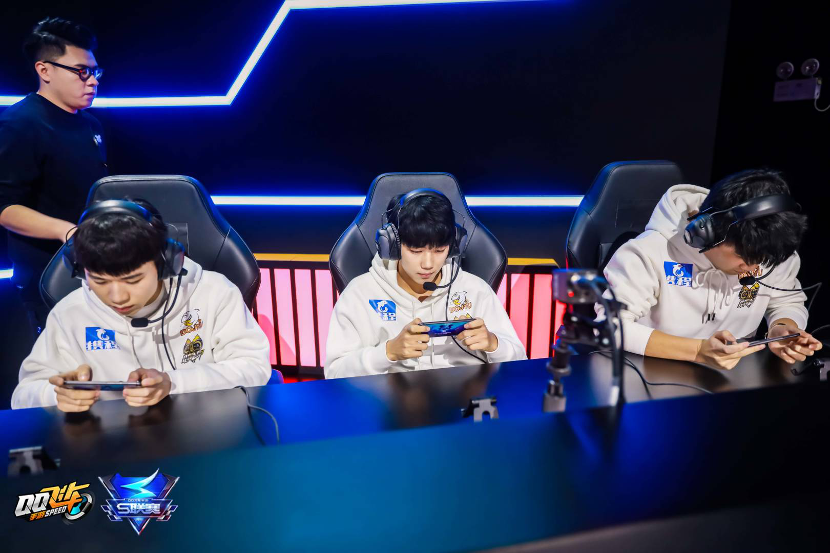 【常规赛快讯】QG2:0战胜EDG.M复仇成功-《QQ飞车手游》官方网站