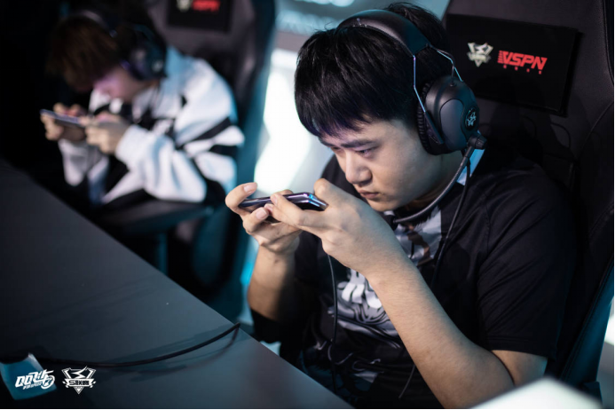 赛事中心 -【季后赛快讯】RSG 3:0战胜RWK 稳扎稳打拿下胜利- QQ飞车手游 - 腾讯游戏