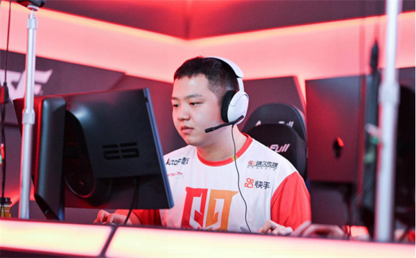 火线报道：wolf正面对决First，Q9vsEP季后赛首次相遇谁能笑到最后？ --穿越火线官方网站-腾讯游戏