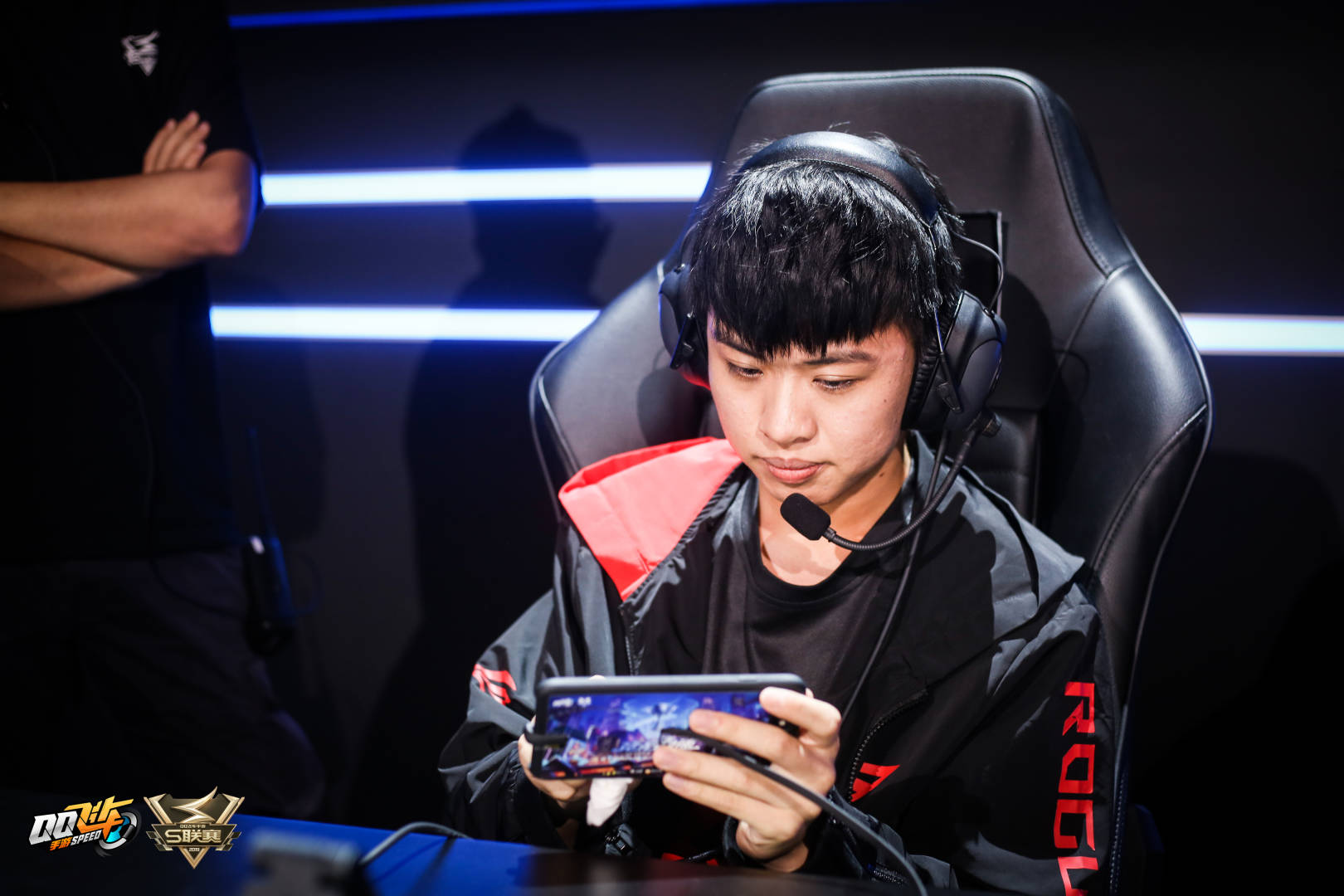 赛事中心 -【常规赛快讯】KING2:1战胜RWK 道具组扎实抓地挽回战况- QQ飞车手游 - 腾讯游戏