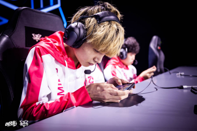 赛事中心 -【常规赛快讯】QG2:0战胜GK 思路清晰打法准确- QQ飞车手游 - 腾讯游戏