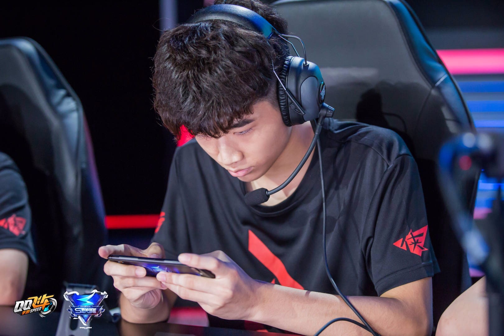 赛事中心 -【快讯】WE2:0横扫RWK 形势大好拿下三连胜- QQ飞车手游 - 腾讯游戏