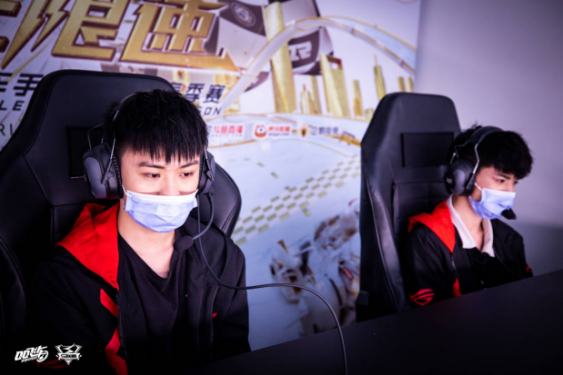赛事中心 -【常规赛快讯】RSG 2:0战胜RWK 战术得当配合默契- QQ飞车手游 - 腾讯游戏