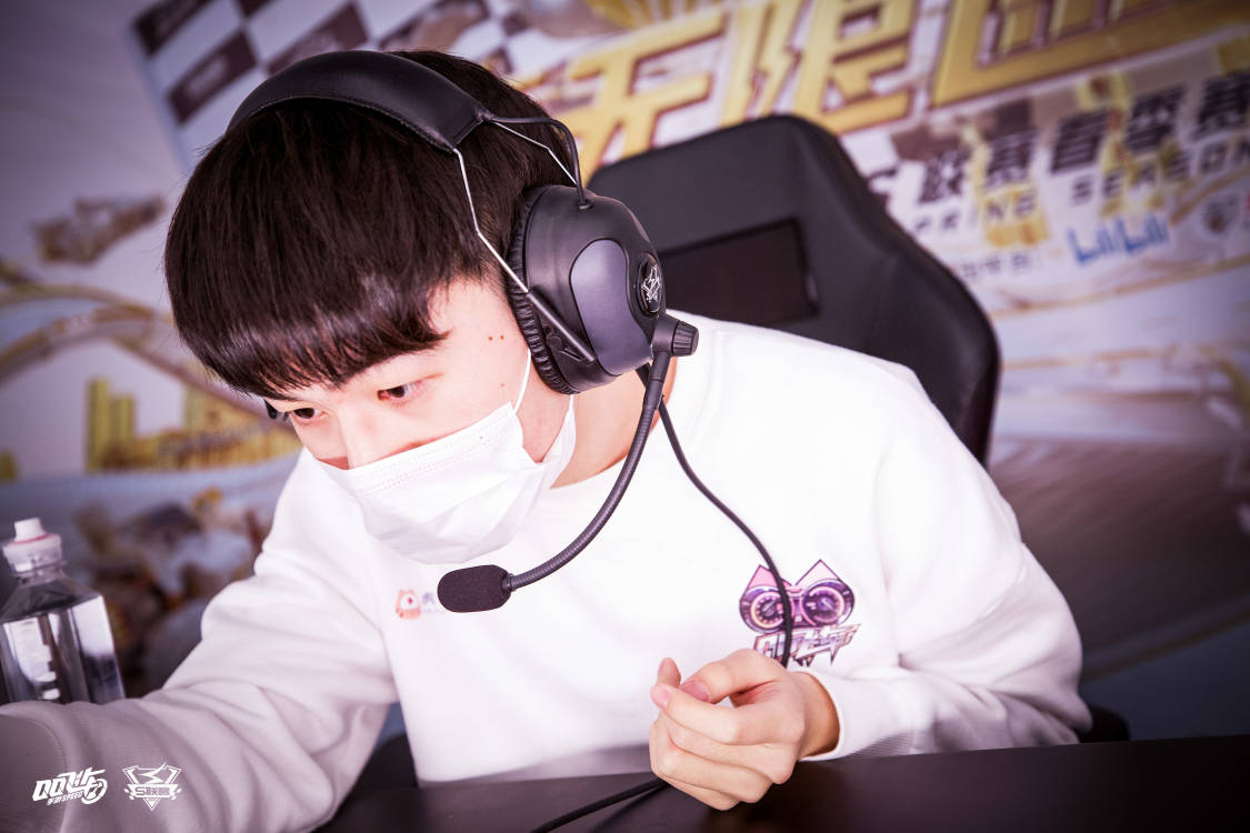 赛事中心 -【常规赛快讯】QG2:0战胜WLG.EDGM 势均力敌鏖战三轮- QQ飞车手游 - 腾讯游戏