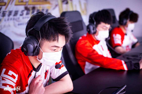 赛事中心 -【常规赛快讯】AG2:0战胜RDG 道具赛仍稳住百分百胜率- QQ飞车手游 - 腾讯游戏