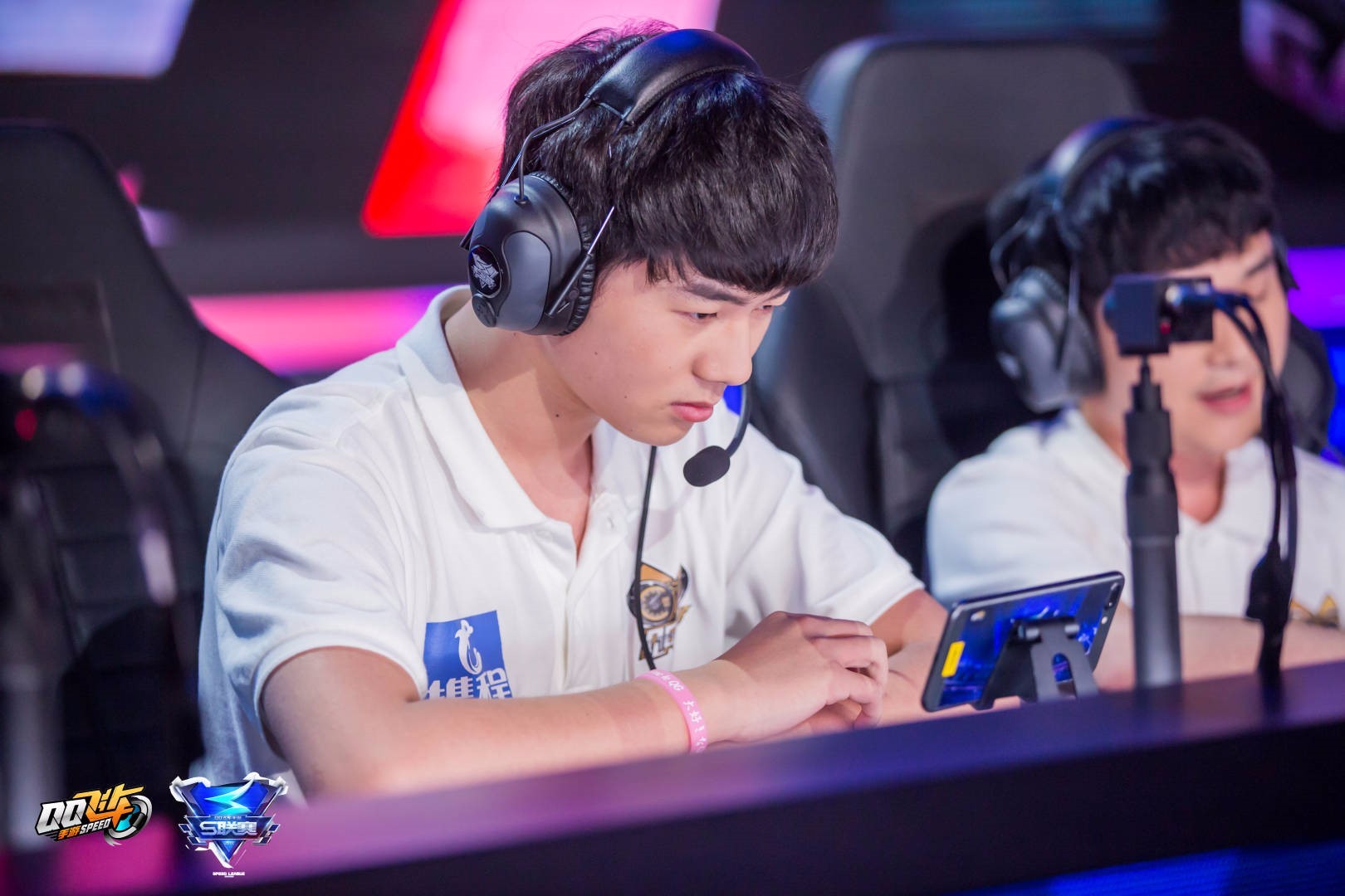 赛事中心 -【快讯】QG2:0轻取Dae 豪取六连胜- QQ飞车手游 - 腾讯游戏