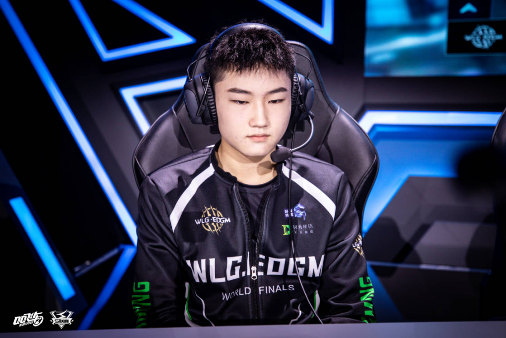 赛事中心 -【常规赛快讯】WLG.EDGM 2:1战胜GK 乘胜追击势不可挡- QQ飞车手游 - 腾讯游戏