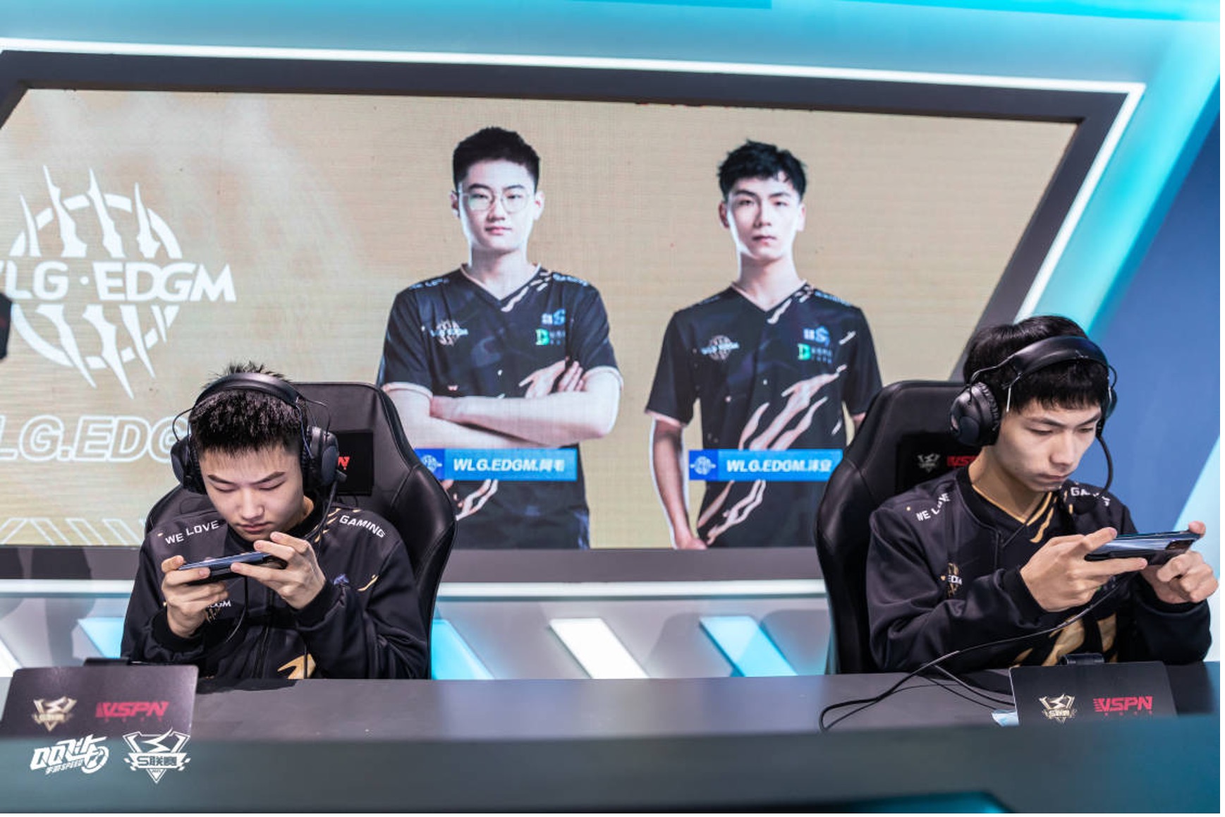 赛事中心 -【常规赛快讯】WLG.EDGM 2:0战胜Weibo 打破连败困境- QQ飞车手游 - 腾讯游戏