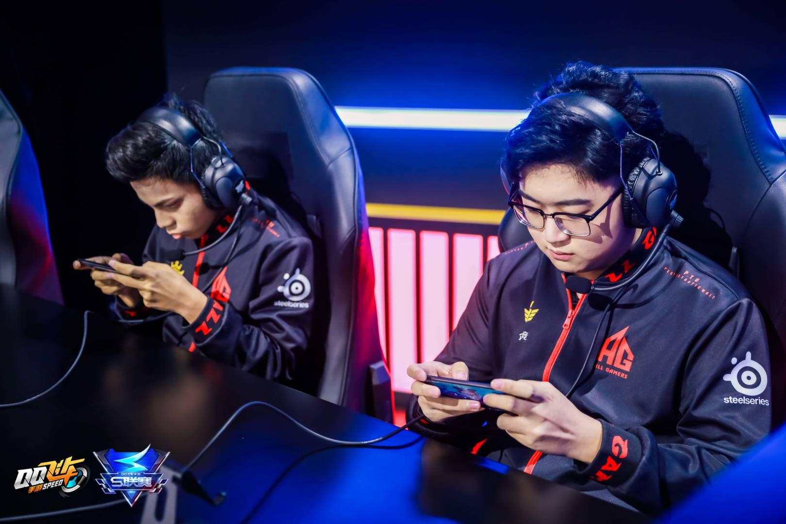 赛事中心 -【常规赛快讯】GKS2:0战胜AG 延续火热状态- QQ飞车手游 - 腾讯游戏