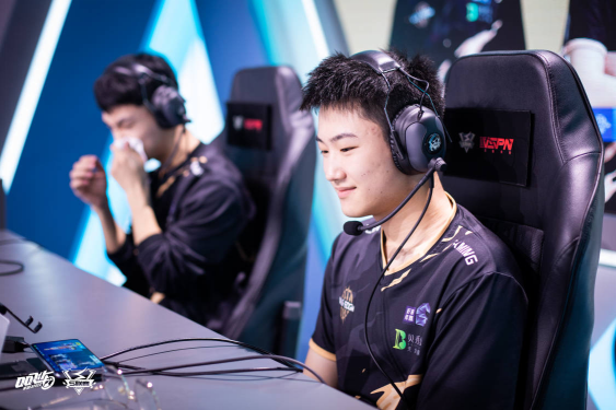 赛事中心 -【常规赛快讯】AG2:0战胜WLG.EDGM 轻装上阵发挥出色！- QQ飞车手游 - 腾讯游戏